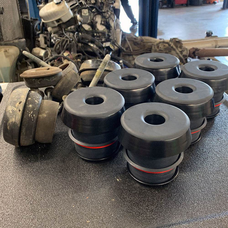 Body Mount Kit for 2006-2014 Chevy / GMC 1500, 2500, 3500 Extended / C ...